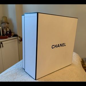 CHANEL | Storage & Organization | Chanel Signature Square Empty White ...